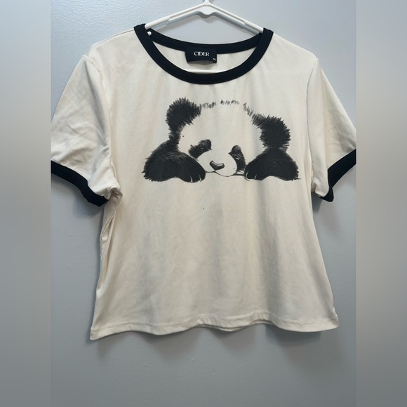 Cider | Tops | Cider Black And Cream Graphic Top | Poshmark